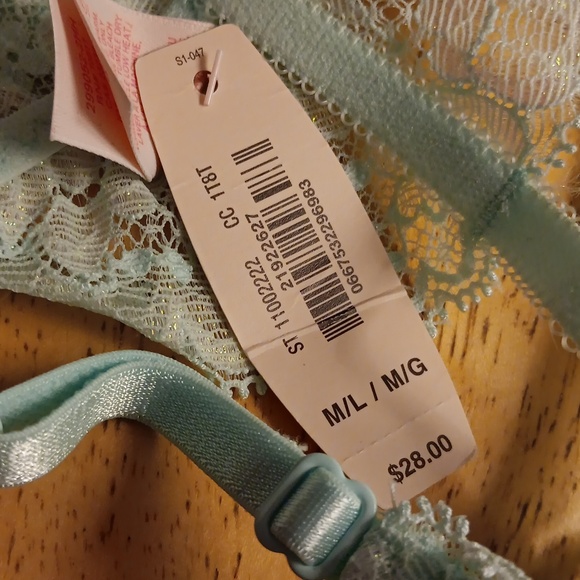 Victoria's Secret | Intimates & Sleepwear | Nwt Victoria Secrets Garter ...